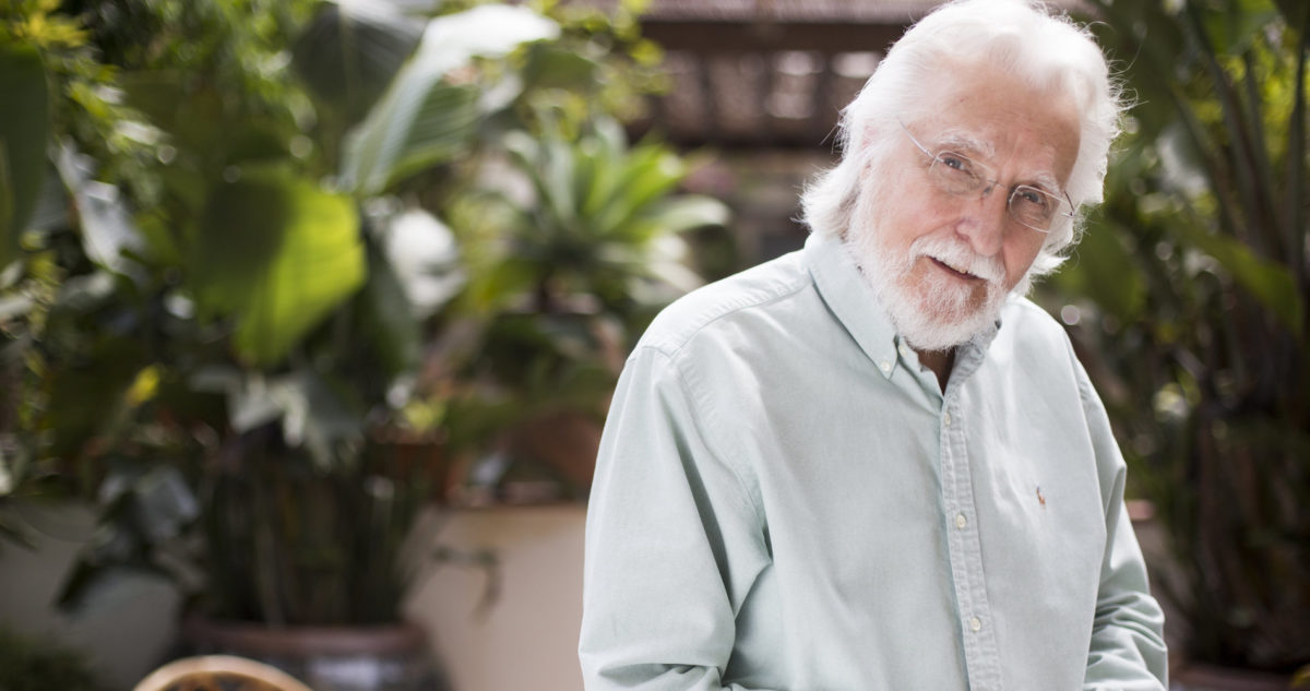 7 Inspiring Quotes By Neale Donald Walsch On The Meaning Of Life